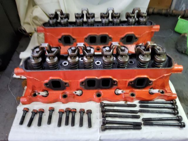 HOLDEN V8 CYLINDER HEADS | Engine, Engine Parts & Transmission ...