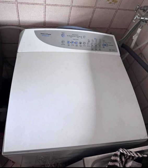 fisher & paykel 7kg washing machine 60x60cm, all good working, 4 year ...