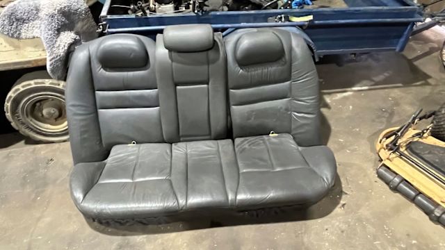Full set of Vt Holden Calais leather seats | Auto Body parts | Gumtree ...