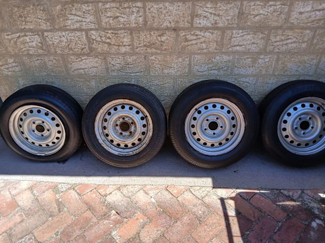 HOLDEN COMMODORE 15 X 7 PURSUIT RIMS BT1 V8 SS VB VC VH VK VL VN VG ...