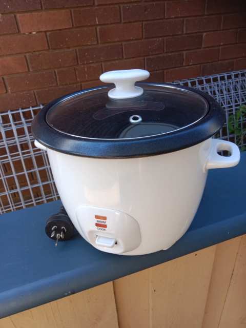 White Rice Cooker - Small Appliances in Chittaway Bay NSW | Gumtree ...