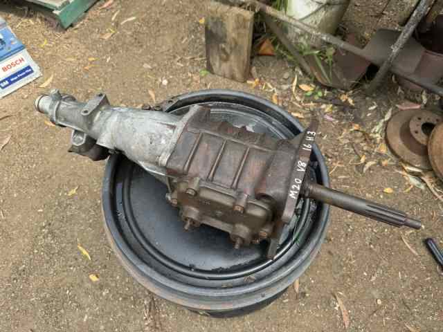 Holden HQ V8 M20 Aussie 4 Speed Gearbox | Engine, Engine Parts ...