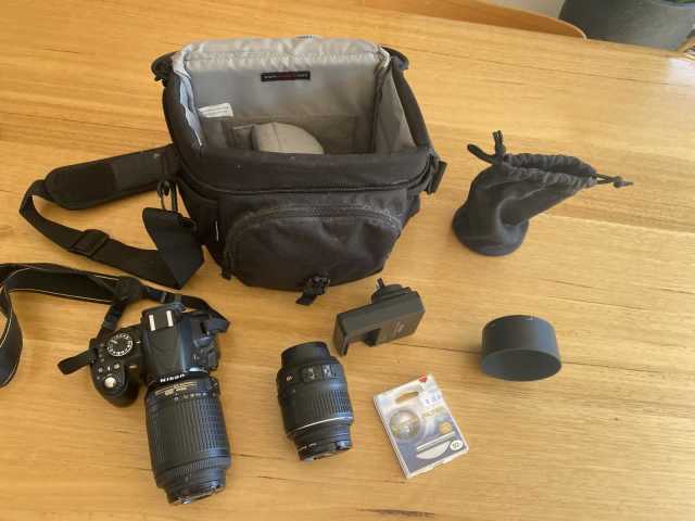 Nikon D300 with camera carry bag and two lenses | Digital Compact ...