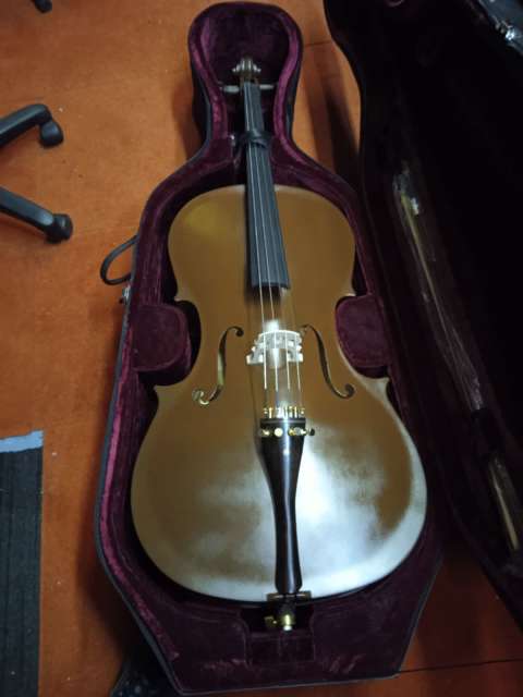 Cello full size - Other Musical Instruments in Reservoir VIC | Gumtree ...