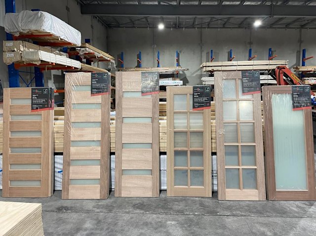 *SOLID MERANTI ENTRANCE & INTERNAL DOORS* - Building Materials in Cavan ...