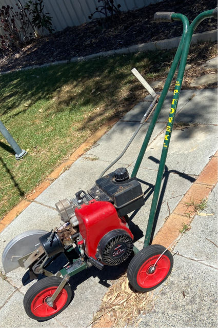 Pionex Lawn Edger - Lawn Mowers in Cooloongup WA | Gumtree Australia