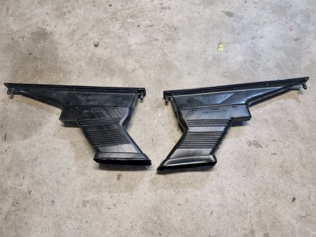HOLDEN VB VC VH COMMODORE AIR DUCTS DUCTING WINDSCREEN DEMISTER | Other ...