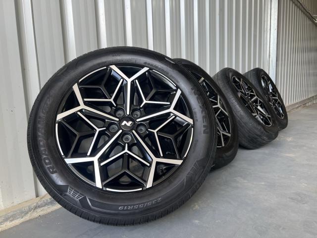HYUNDAI TUCSON 19 INCH WHEELS AND TYRES NLINE GENUINE SET OF 4 | Wheels ...