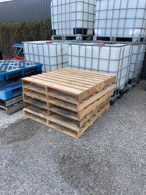 Pallets for sale premium full size, Euro pallets broken pallets also ...