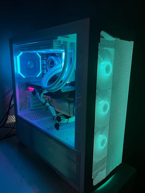 Custom Built White Gaming PC – Ryzen 7 | 32GB RAM | Fully Setup - Other ...