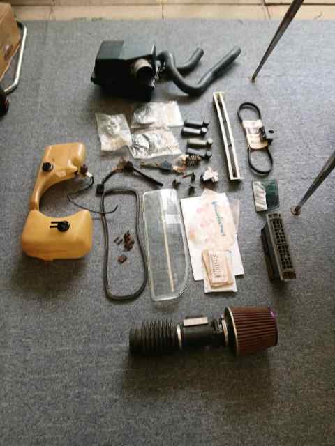 Commodore vl parts air box badge trims more | Auto Body parts | Gumtree ...