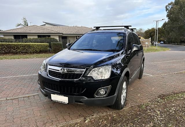 2012 HOLDEN CAPTIVA * SERVICE HISTORY * SUNROOF * PETROL 2.4L * MANUAL ...