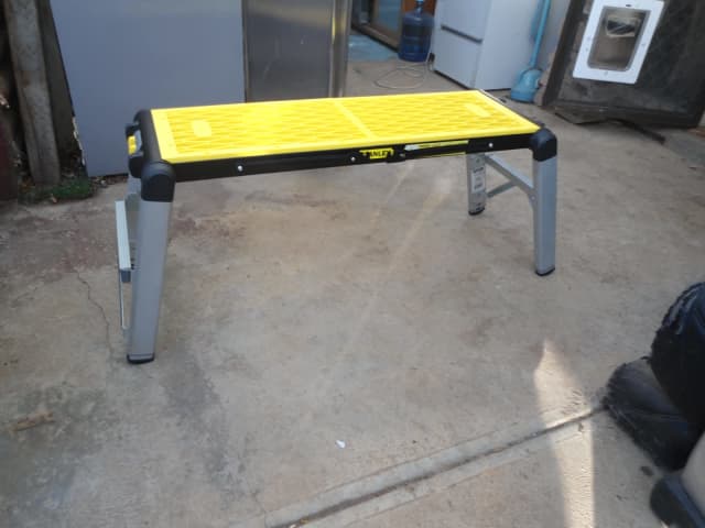 stanley foldable work platform - Ladders & Scaffolding in Wynn Vale SA ...