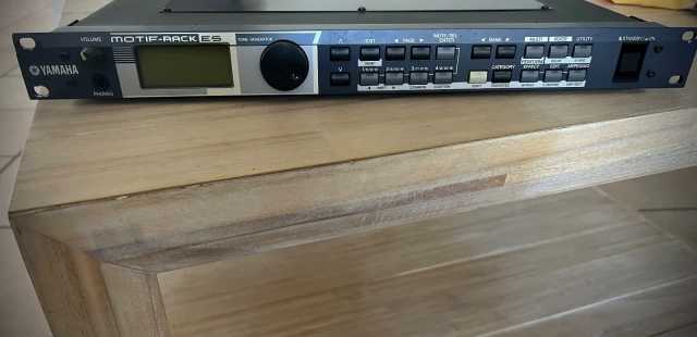 Motif-Rack ES Synth Module Tone Generator 1U Rack Synthesiser - Guitars ...