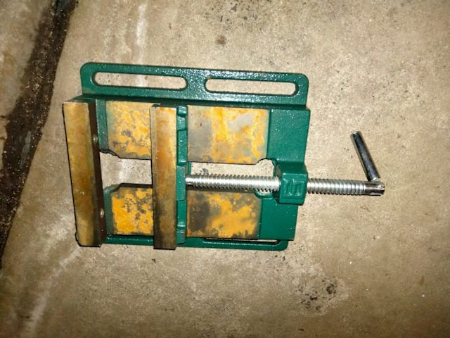 Table wide vice in GWO - Other Tools & DIY in Caringbah NSW | Gumtree ...