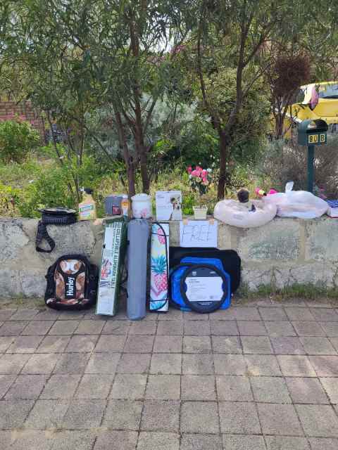 FREE STUFF - Miscellaneous Goods in Craigie WA | Gumtree Australia
