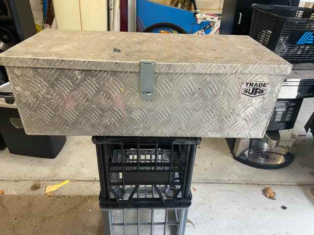 Aluminium Checker Plate Tool Box with Tools - Tool Storage & Benches in ...