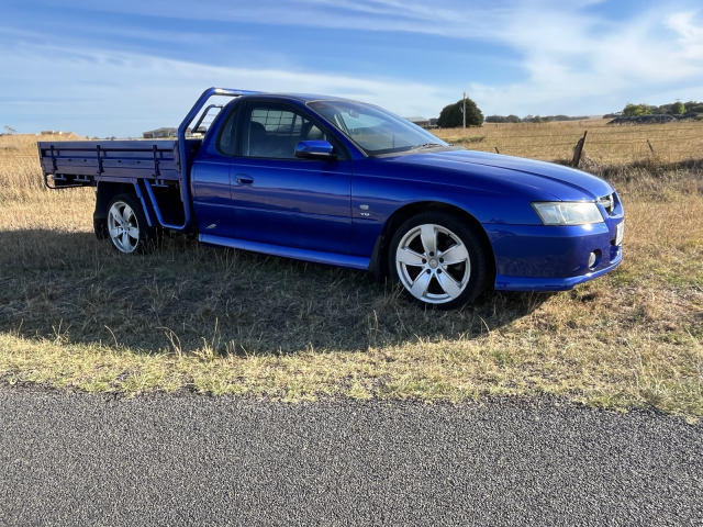 2004 HOLDEN COMMODORE ONE TONNER S 4 SP AUTOMATIC C/CHAS | Cars, Vans ...