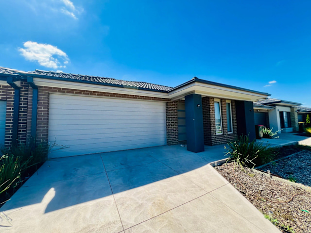 Room for Rent in Tarneit - Share House & Flatshare | Gumtree Australia