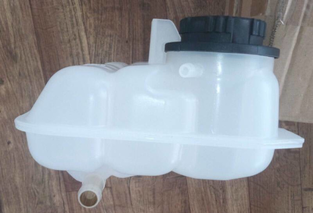 Mercedes Benz ML W163 Header Expansion Coolant Tank A1635000349 New ...