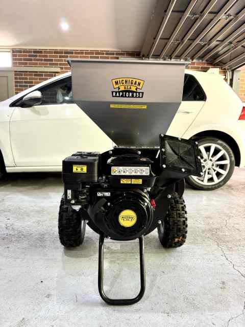 Michigan Raptor 950 wood chipper - Garden Tools in Killara NSW ...
