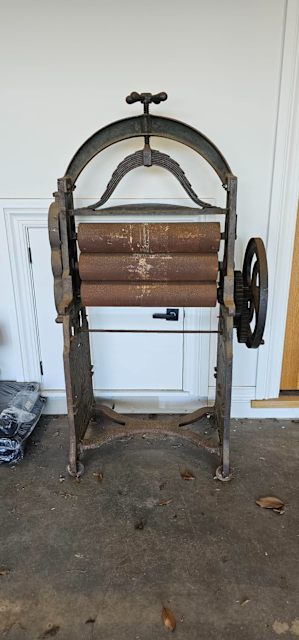 Antique******1910. Original Cast Iron Ornamental Mangle. - Art in ...
