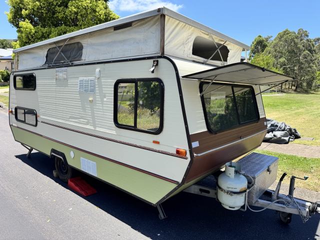 Viscount regency ultra lite double bunk caravan | Caravans | Gumtree ...