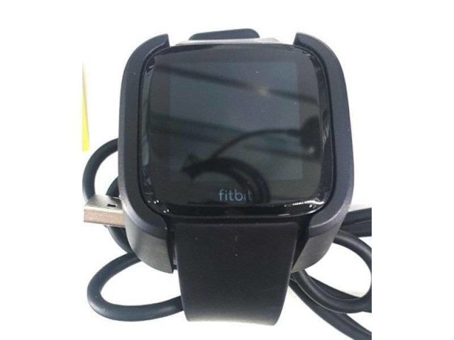 Fitbit Versa 1 Fb505 Black Smartwatch 001800642600 | Gym & Fitness ...