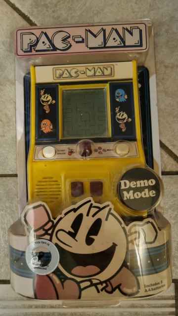 NEW Pac-Man LCD Retro Mini Arcade Game Basic Fun - Video Games in Crace ...
