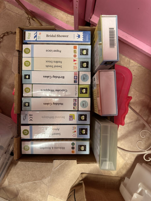 Cricut Cartridges - Activities & Hobbies in Ascot Park SA | Gumtree ...