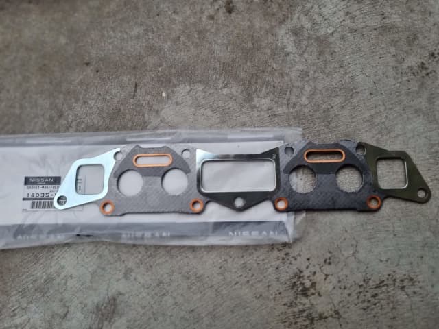 Nissan B210 B310 Sunny A12 round port inlet gasket NEW Datsun 120Y ...