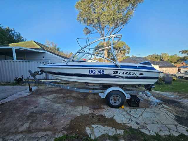 2004 Larson Boat & Trailer | Motorboats & Powerboats | Gumtree ...