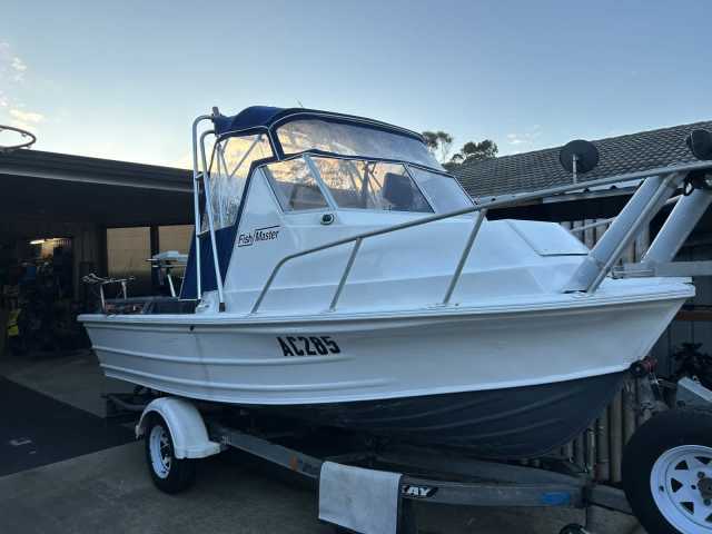 Aluminium boat, Quintrex fish master | Motorboats & Powerboats ...