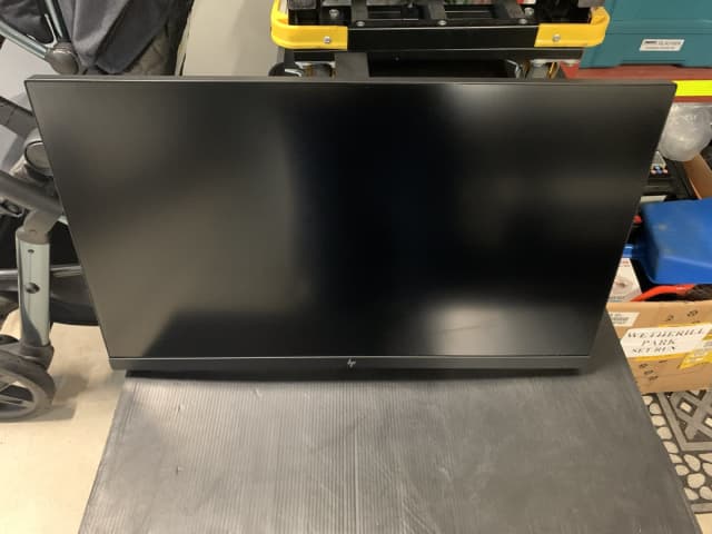 HP Z27n 27-inch Narrow Bezel Display | Monitors | Gumtree Australia ...