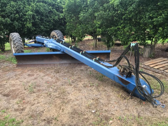 Drawbar Collier & Miller 12 foot fully hydraulic tractor grader blade ...