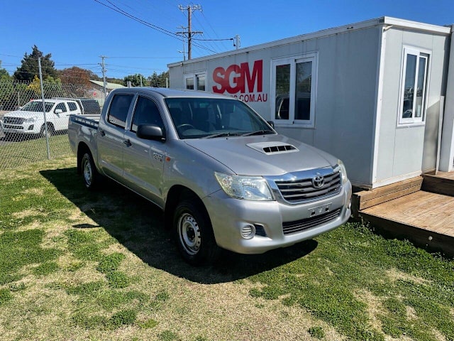 2015 Toyota Hilux KUN16R SR Utility Double Cab 4dr Man 5sp 3.0DT ...