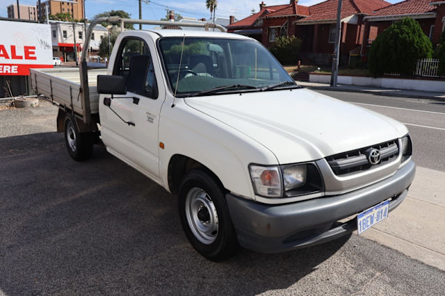 2002 TOYOTA HILUX WORKMATE | Cars, Vans & Utes | Gumtree Australia ...