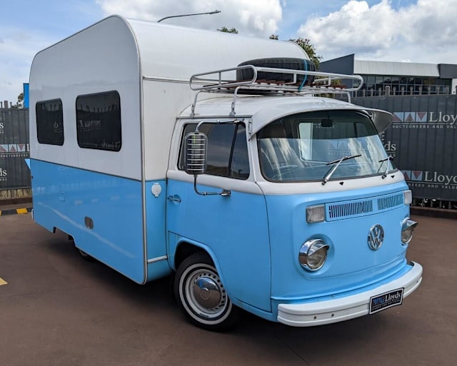 1974 Volkswagen Retro RV IN AUCTION AT LLOYDS Blue Van | Cars, Vans ...
