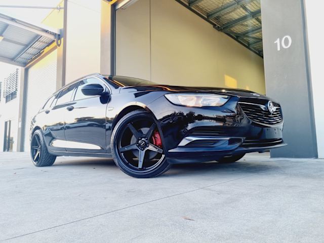 2019 HOLDEN Commodore REAL HEAD TURNER $15990 DRIVEAWAY FINANCE FROM ...