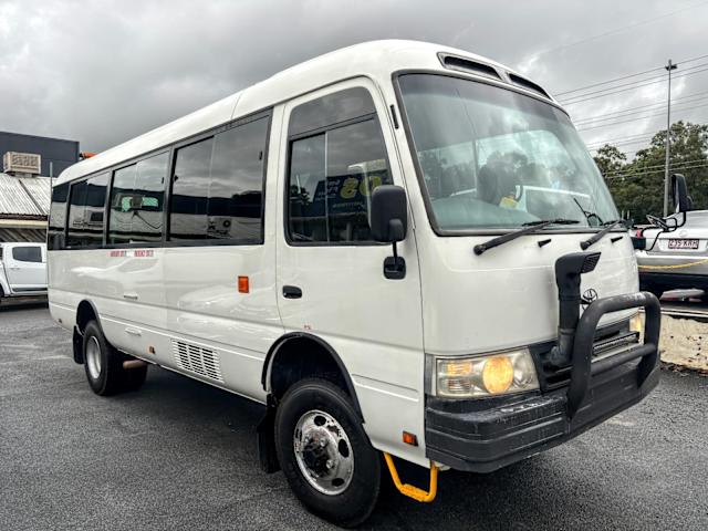 2011 TOYOTA Coaster - 4x4 - Auto | Cars, Vans & Utes | Gumtree ...