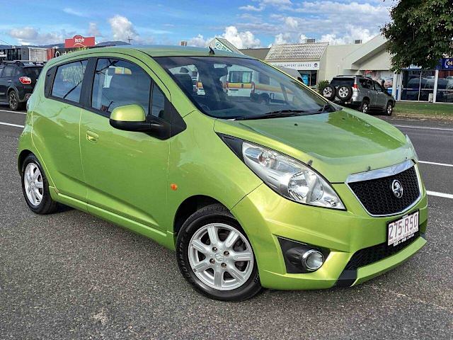 2011 Holden Barina Spark MJ MY11 CD Green 5 Speed Manual Hatchback ...