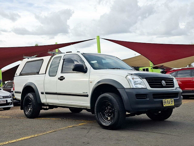 2005 Holden Rodeo RA MY05 LX Space Cab 4x2 White 5 Speed Manual Utility ...