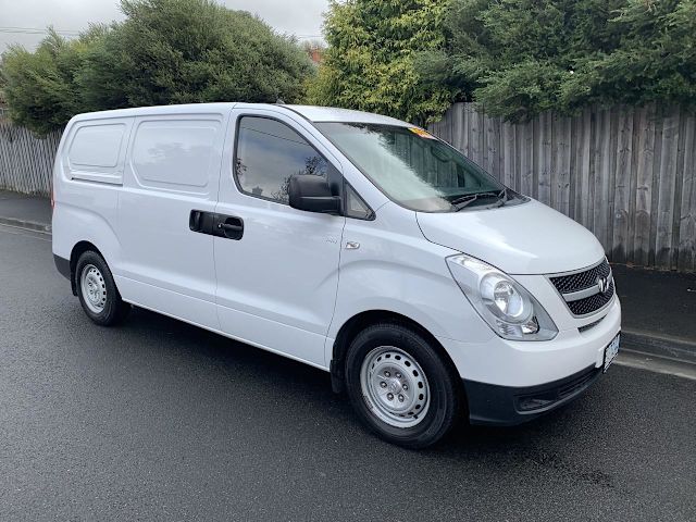 2012 Hyundai iLOAD TQ MY13 White 5 Speed Automatic Van | Cars, Vans ...