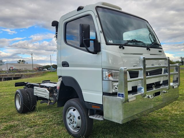 2014 MITSUBISHI CANTER 4x4 High/Low Range | Trucks | Gumtree Australia ...