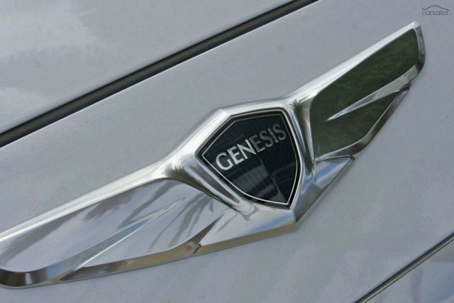 2021 Genesis GV70 JK.V1 MY22 3.5T AWD Sport White 8 Speed Sports ...