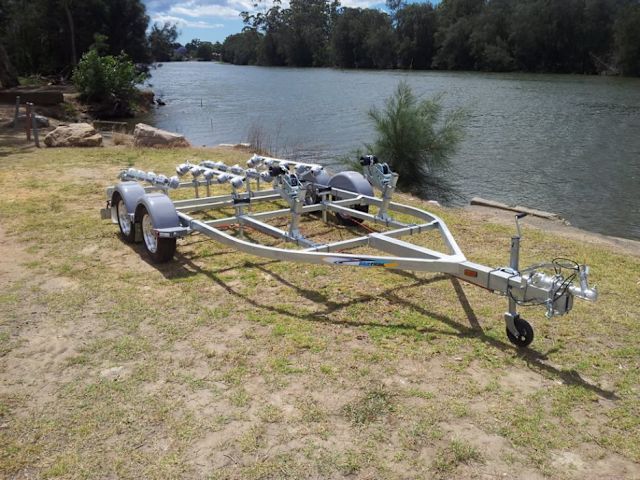 JET SKI TRAILER FOR 2 JET SKIS TANDEM AXLE | Trailers | Gumtree ...