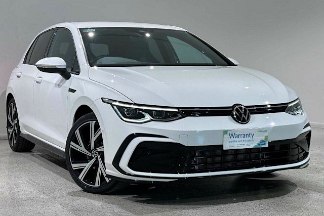 2022 Volkswagen Golf 8 MY22.5 110TSI R-Line White 8 Speed Sports ...