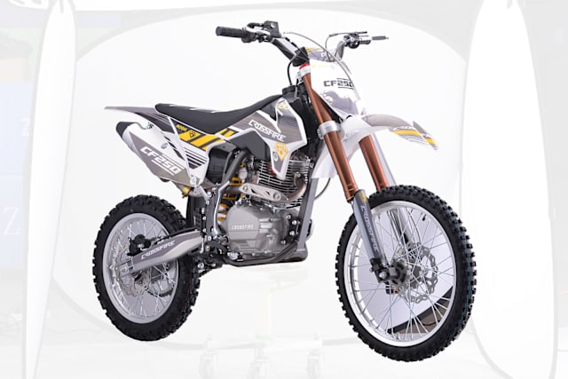 CROSSFIRE CF250cc - MEDIUM SIZED BIKE - NEW $3150 - BUILT + READY TO GO ...