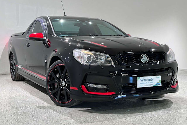 2017 Holden Ute VF II MY17 Magnum Ute Black 6 Speed Sports Automatic ...