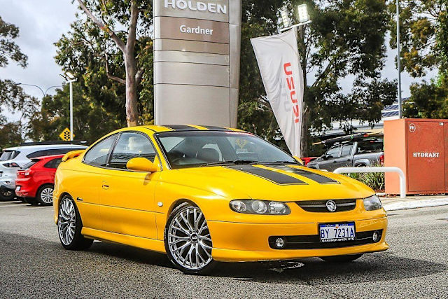 2003 Holden Monaro V2 Series II CV8 R Yellow 4 Speed Automatic Coupe ...